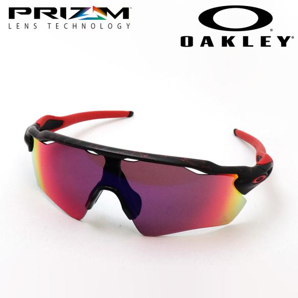 オークリーの代名詞ともいえるスポーツパフォーマンスアイウェアRADAR〓(レーダー)を、アスリート達の協力と研究のもと、更に進化させたRADAR EV(レーダーEV)。新たに開発したオークリーのレンズテクノロジー　Prizm〓搭載モデル。目...
