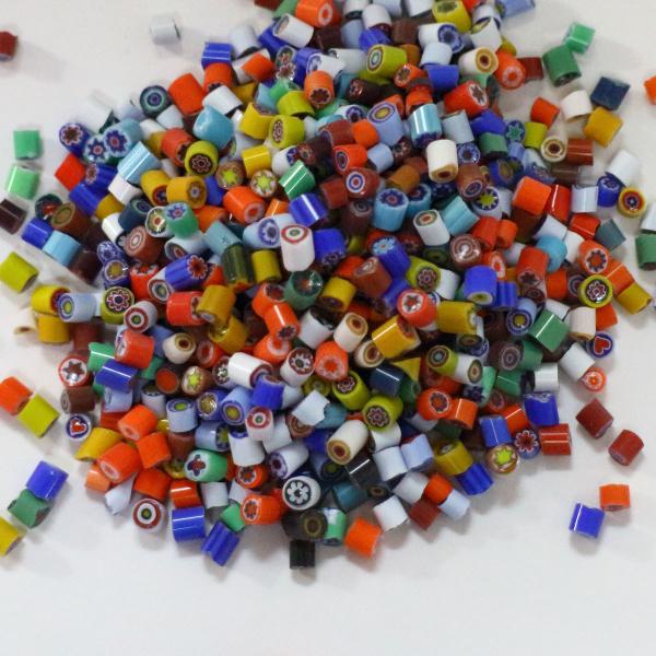 モレッティミルフィオリ（膨張係数104×10-7）ＯＰ　不透明系ミルフィオリ　3ｍｍ　50ｇ※必ず膨張係数が同じガラスどうしで、焼成してください。