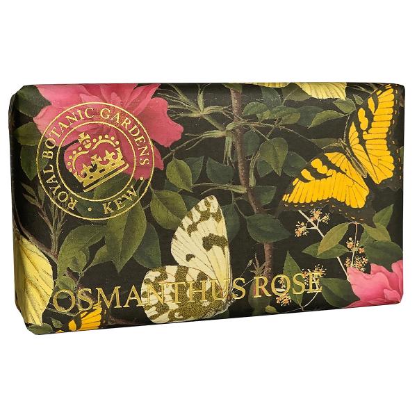 THE ENGLISH SOAP COMPANYザ・イングリッシュソープカンパニーの商品は、イギリスの南に位置するイーストサセックスの田園地帯で最高品質の成分を使用し作られており、英国の調香師による特別に配合される香りをまとわせています。K...