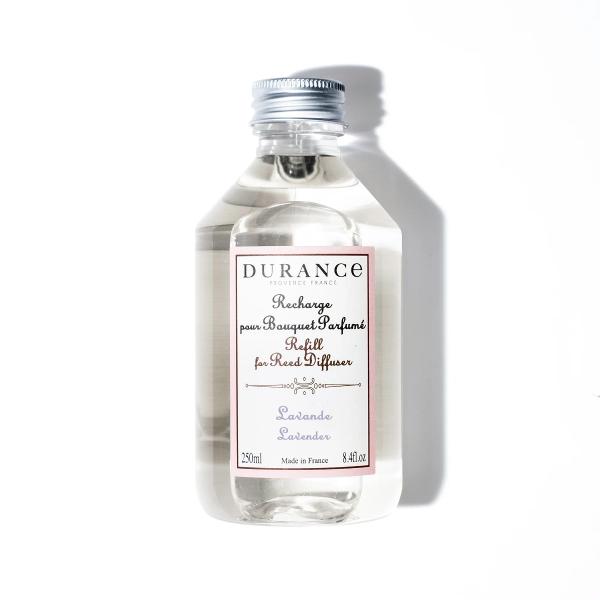 DURANCE en ProvenceScented refillsデュランス社はフランス・プロバンス地方のグリニャン城を見下ろす広大な敷地にラベンダー等の畑とオフィス・工場を所有し、製品の製造・販売を行っています。「製品に使用するエッセン...