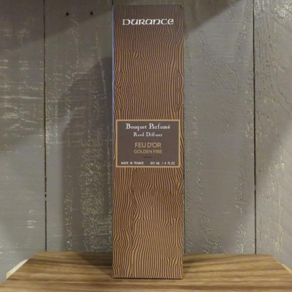 DURANCE en ProvenceEMPREINTEデュランス社はフランス・プロバンス地方のグリニャン城を見下ろす広大な敷地にラベンダー等の畑とオフィス・工場を所有し、製品の製造・販売を行っています。「製品に使用するエッセンス・香料はで...