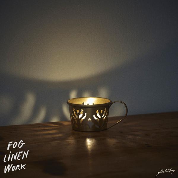 CANDLE CUP＜どんな空間にも馴染む、ティーカップのようなキャンドルホルダー＞コンパクトなサイズで、リビングや寝室、様々なスペースでお使い頂けます。持ち手がついたティーカップ型のブラスのキャンドルホルダー。いくつか並べて飾っても。キャ...