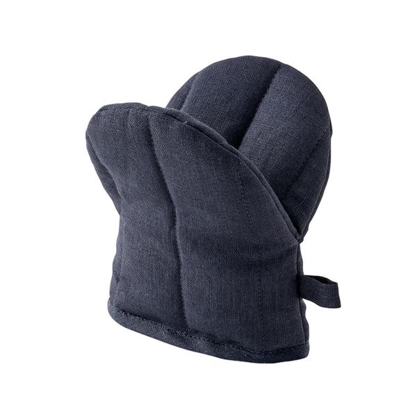 オーブンミトン手のひらにおさまる、コンパクトなミトン。指先にはめる小さなサイズ感なのでサッと手にはめやすく、外しやすいのが嬉しいところ。外側はリネン生地、中には断熱のための革と綿が入っています。熱い鍋や、オーブン料理をテーブルに出すときに。...