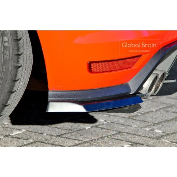 ご覧頂き誠に有難うございます。フォルクスワーゲン ポロ GTI 6C リア サイド スプリッター リア スパッツです。ドイツ発の大手ボディキットメーカー製です。純正ラインを生かしつつボリューム感もあり、よりレーシーに仕上がりますのでお車全体...