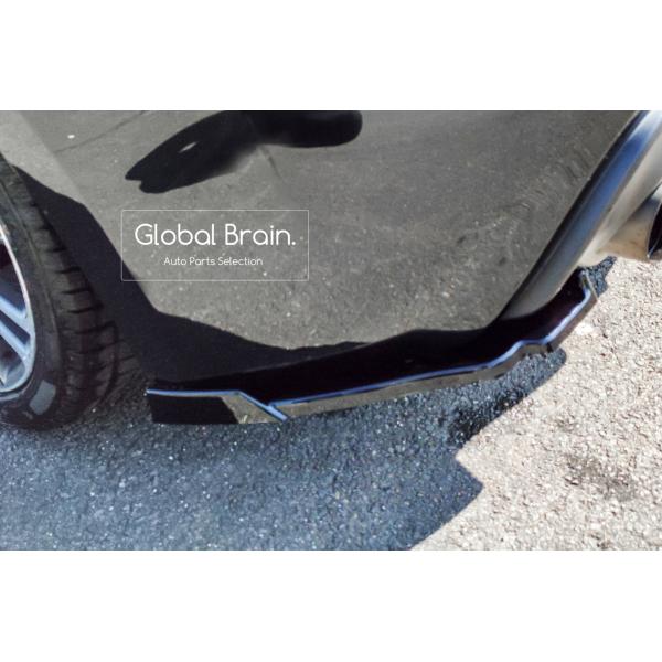 ご覧頂き誠に有難うございます。トヨタ FT-86 ZN6 前期 リア サイド スプリッター＋ウィングレットです。ドイツ発の大手ボディキットメーカー製です。純正ラインを生かしつつボリューム感もあり、よりレーシーに仕上がりますのでお車全体が一新...