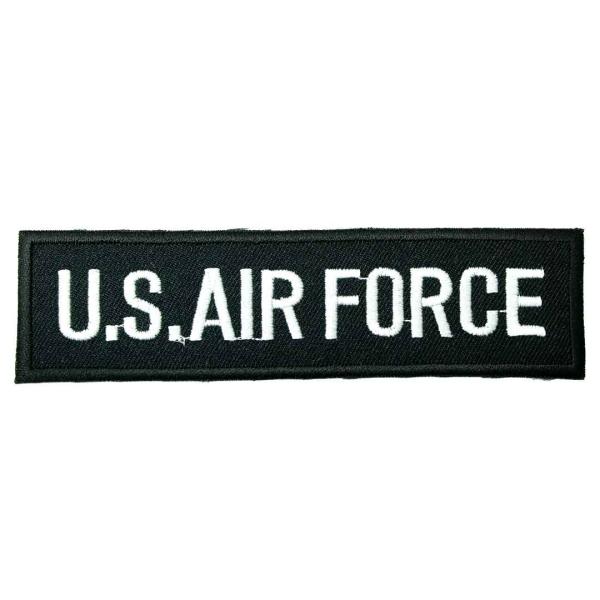 商品名 US.AIR FORCE 空軍 ミリタリー 軍物エアフォース デザイン ワッペン ワッペン取り付け方 接着する位置に正しく置いて、当て布をのせ、アイロンが直接生地にあたらないようにしてください。アイロンの温度は150℃前後（綿用）に...