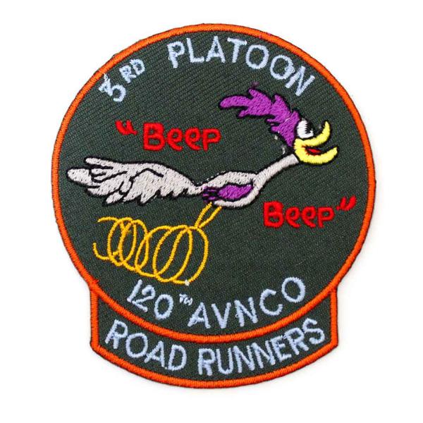 ロードランナー 車 PLATOON キャラクター アメカジ アップリケ デザイン アイロン ワッペンワッペン取り付け方法 接着する位置に正しく置いて、当て布をのせ、アイロンが直接生地にあたらないようにしてください。アイロンの温度は150℃前...