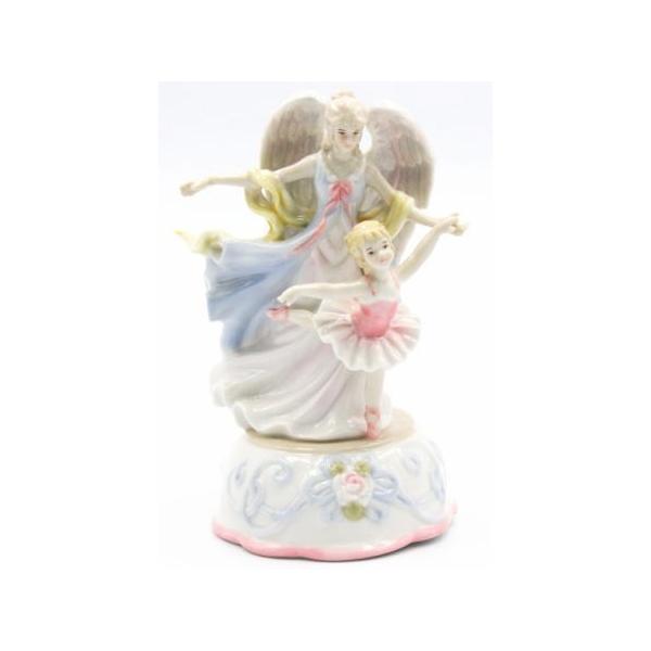 サイズ(cm)：　縦１８X横１３材質：　ポーセリン（陶磁器）オルゴール曲：　"Ballerina Girl"