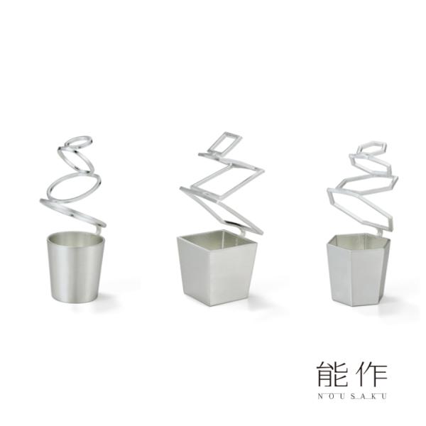 サイズMARU：H102　W61　D54KAKU：H100　W60　D54TAKAKU：H102　W70　D54箱サイズ H62　W79　D108箱入重量MARU：207gKAKU：264gTAKAKU：237g素材 錫100%箱仕様 化粧...