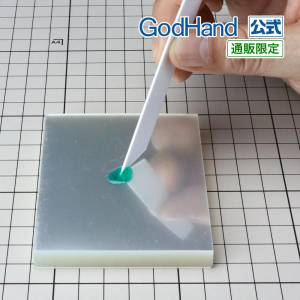 パレットの素材がPVCからPETに変更になりました。(2019/12/12)シートの透明度がアップしたことで、ミキシングする際に、より正確な色調整が可能に！※商品説明内の画像は旧仕様のものを使用しています。接着剤やUVレジンの混合に便利！コ...