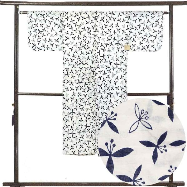 木綿の女児用浴衣です。白地に図案化された花柄で花火大会やお祭りだけでなく夕涼みなどにもお召しください。小学校高学年の方にお勧めサイズです。身長155cm程度の成人女性が対丈で着用することも可能です。何度か着用されているようで衿山部分（写真5...