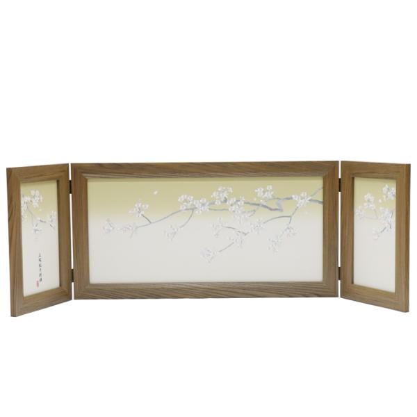 5000円以上お買上で北海道・沖縄・離島を除き国内送料無料(運賃弊社負担）アウトレット品。見本使用、展示品です。アウトレット品 雛人形三月屏風 屏風のみ 12号 神代楡 正絹刺繍 桜黄 三曲屏風 幅95〜100cm (22a-ya-2292...