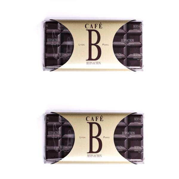 ベルナシオン ブラックチョコレート（カカオ 55%）にコロンビア産コーヒー風味を加えています。 ベルナシオンのチョコレートの味と香りは、厳選された産地の異なる10種類のカカオ豆のブレンドから生まれます。