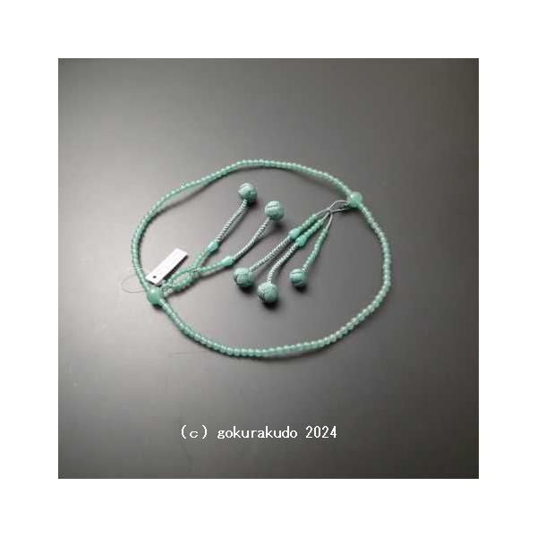 主玉直径：約5.3mm(腹部分)親玉直径：約12.4mm(腹部分)長さ：約27.5cm（ピンと張った場合の親玉から親玉まで）重さ：約40g備考：日本製、桐箱入り日蓮宗用の正式な数珠（本連数珠）です。すべての玉を翡翠（アベンチュリン）で揃えた...