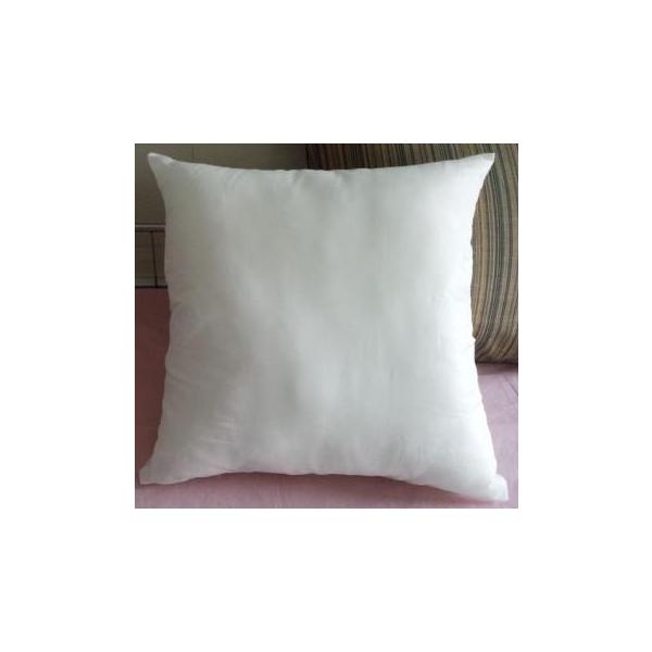 国産 イージークッション 約３０ｃｍX３０ｃｍ ３個セット 中綿 ポリエステル １００％ 側地 ポリエステル１００％ 送料はこちらで負担いたします 但し沖縄および離島は除く (別途運賃になります お問い合わせください）ヌードクッション 年末...