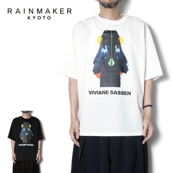 RAINMAKERヴィヴィアン・サッセンによって撮り下ろされたフォトTシャツ。適度な張り感と落ち感を加え、シルクのようなタッチにすることで、シンプルな中にも上質さを感じさせる仕上がりに。世界的アーティストとRAINMAKERの世界観で魅せる...