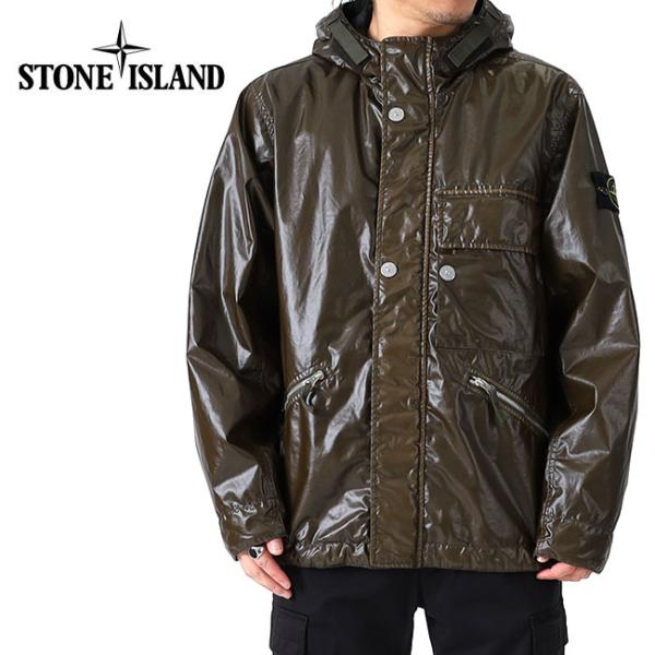 STONE ISLANDMussola Gommata素材のフード付きジャケット。ブランド独自の研究開発によって生まれたMussola Gommataは、超軽量コットンモスリンに無色透明のポリウレタンフィルムをラミネート加工した生地で、耐水...