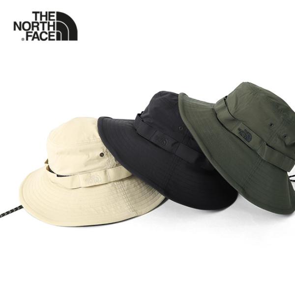 THE NORTH FACE・アウトドアシーンなどで活躍する、つばが広めのブリムハット。・頭部に配置したデイジーチェーンの裏側は、メッシュ加工により通気性を高めています。・日除けに有効な長めのつばは、裏側が黒色でまぶしさを低減。・内側の面フ...