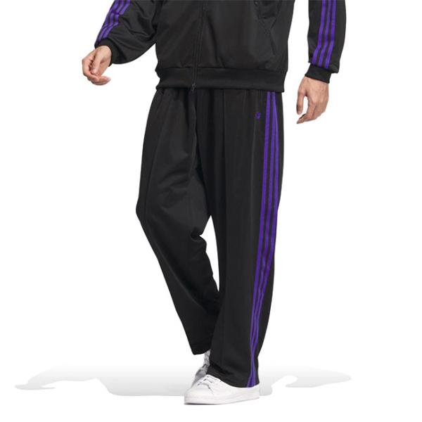 adidas originals【取扱店限定モデル】・1970年代のアーカイブデザインをベースにして完成した、"日本別注カラー"のトラックパンツ。・程よくゆったり目のリラックスフィットで、素材には柔らかなリサイクルトリコットを採用。・サイド...