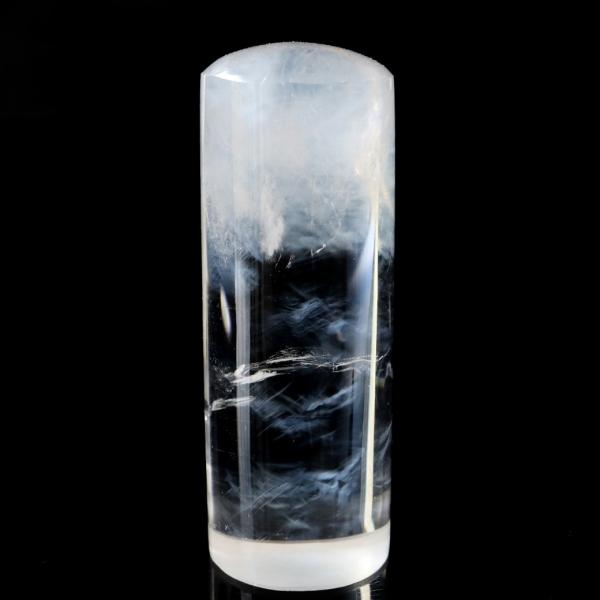 宅配便での配送になります。光を照らさなくてもはっきりと見えるエンジェルラダー。デスクの上や、玄関先などに配置するだけでインテリアの一部としても、魅了される神秘的な一品です。◆サイズ印面：約25mm　縦：69mm◆備考印材としてもご使用が可能...