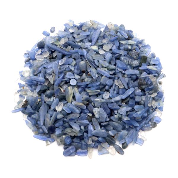 本商品は無色の含侵処理が施されているため、カイヤナイト本来のナチュラルカラーをお楽しみ頂けます。■約100gでのお届けになります。■カイヤナイトついてあまりさざれ石での流通が多くないカイヤナイトのさざれ石です！！独自の繊維状の結晶が特徴のカ...