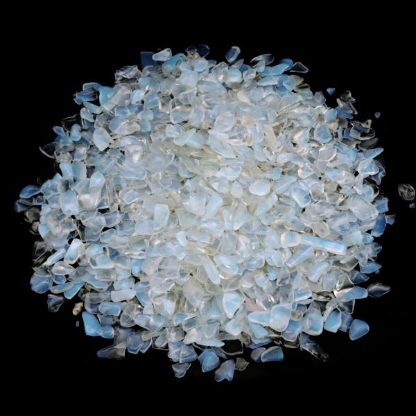 ■約100gでのお届けになります。■人工 オパール人工オパールは人造的に作られたパワーストーンです。色鮮やかな有色効果をお楽しみいただけます。■備考本商品は天然石ではございません。不純物が混じる場合がございます。予めご了承ください。クリスマ...