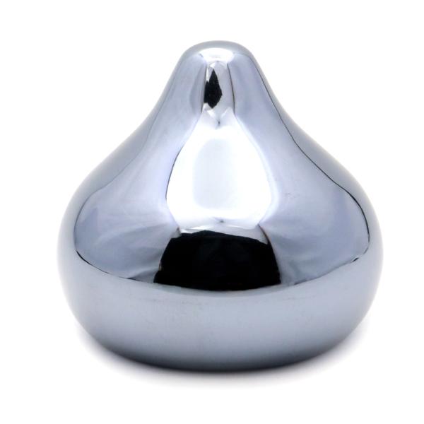 表面は鏡のように反射するようにピカピカに研磨し、磨き上げています。■サイズ約52× 46 mm 重量約130g（サイズは目安です。手作業で研磨しているため、一つ一つ異なります）■備考表面に擦り傷、へこみ傷、加工した際にできた水跡のような模様...