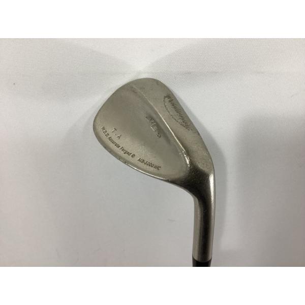 ■種別：ウェッジ　■メーカー：三浦技研■モデル：MB-5000WC ニッケル　■シャフト：DG　S200■フレックス：S　■ロフト：52■本数：1　■番手：52■長さ：35.25　■クラブ重量：469■ライ角：0　■バランス：D2■キックポ...