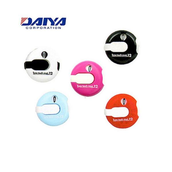 【こちらの商品はメール便配送対応商品です。】メール便配送の場合、1封筒に5個まで入れることができます。 ※必ずお買い物ガイドをご確認下さい。 12打までカウントできるスコアカウンター。スイッチを押すだけで、何打目からでもゼロに戻せる、ワンタ...