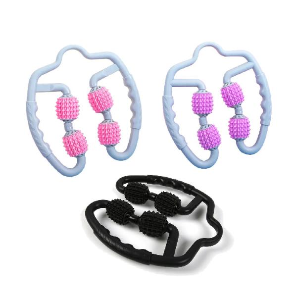 4つのローラーで簡単マッサージ痛気持ちいい4つの回転ヘッドで筋膜の解放、血行の促進を補助します。TV等をみながらコロコロと気軽に行えます。刺激：やや強め素材：EVA、PPサイズ：250×270重量：約500g※本商品は医療機器ではありません...