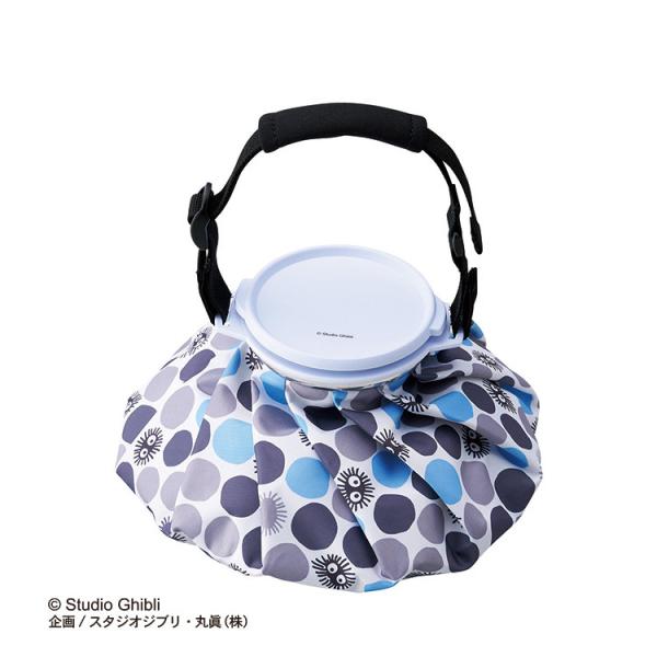 夏のスポーツやアウトドアにぴったり！熱中症対策やけがの時のアイシングなどにもおすすめです♪サイズ 本体：直径約25cm　キャップ：直径約9.5cm※約50cmの持ち手ベルト付素材：本体：表生地 ポリエステル100％　裏生地 ポリウレタンコー...