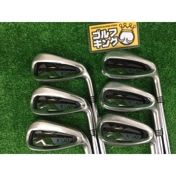 ■種別：アイアンセット　■メーカー：ダンロップ（スリクソン）■モデル：ゼクシオ2018 Navy　■シャフト：NSPRO870GH DST 6本セット■フレックス：R　■ロフト：26■本数：6　■番手：5-9 P■長さ：37.375　■クラ...