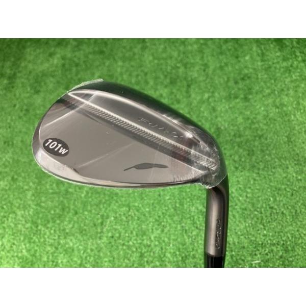 ■種別：ウェッジ　■メーカー：フォーティーン■モデル：RM-α Black Edition　■シャフト：NSPRO TS-101w BK■フレックス：wedge　■ロフト：58■本数：1　■番手：58L■長さ：35　■クラブ重量：455■ラ...