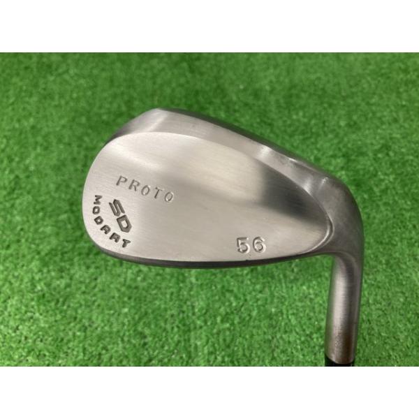■種別：ウェッジ　■メーカー：モダート■モデル：Modart SD PROTOTYPE ノーメッキ　■シャフト：MCI 70■フレックス：R　■ロフト：56■本数：1　■番手：56■長さ：35　■クラブ重量：422■ライ角：64　■バランス...