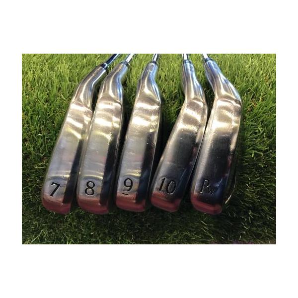 中古　Cランク　マジェスティゴルフ（旧マルマン）　ＭＡＪＥＳＴＹ　ＭＡＪＥＳＴＹ　ＶＡＮＱＵＩＳＨ（２０１５）　　５Ｓ（実本数：５本セット）　アイアンセット　ＮＳ　ＰＲＯ　８５０　ＭＪ　ＷＦ 　フレックスＳ ロフト角:29.00