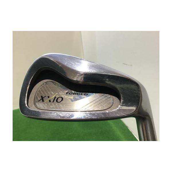 中古　Cランク　ダンロップ　ＸＸＩＯ　ＸＸＩＯ　ＦＯＲＧＥＤ　　８Ｓ（実本数：７本セット）　アイアンセット　ＸＸＩＯ　ＭＸ１０００ 　フレックスＲ ロフト角:26.00