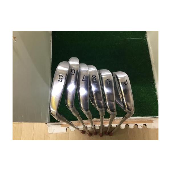 中古　Cランク　アキラプロダクツ　ＡＫＩＲＡ　ＡＫＩＲＡ　ＰＲＯＴＯＴＹＰＥ　ＫＳ−８０１　６Ｓ（実本数：６本セット）　アイアンセット　リシャフト 　フレックスその他 ロフト角:27.00