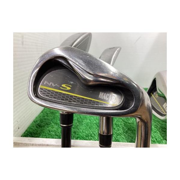 中古　Dランク　マグレガー　ＭＡＣＴＥＣ　ＭＡＣＴＥＣ　ＮＶ−Ｓ　　８Ｓ（実本数：７本セット）　アイアンセット　ＮＶ−Ｓ　ＭＭ０３ｉトリプルアクション 　フレックスＲ ロフト角:23.00
