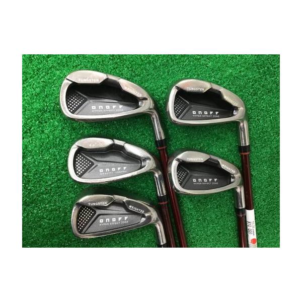 中古　Dランク　ダイワ（グローブライド）　ＯＮＯＦＦ　ＯＮＯＦＦ（２０１２）　５Ｓ（実本数：５本セット）　アイアンセット　ＳＭＯＯＴＨ　ＫＩＣＫ　ＭＰ−５１２Ｉ 　フレックスＲ ロフト角:30.00