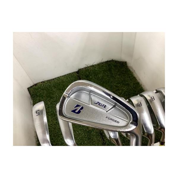 中古　Cランク　ブリヂストン　ＢＲＩＤＧＥＳＴＯＮＥ　ＢＲＩＤＧＥＳＴＯＮＥ　ＪＧＲ　ＦＯＲＧＥＤ　８Ｓ（実本数：８本セット）　アイアンセット　Ｔｏｕｒ　ＡＤ　Ｊ１６−１１Ｉ 　フレックスＲ ロフト角:24.00