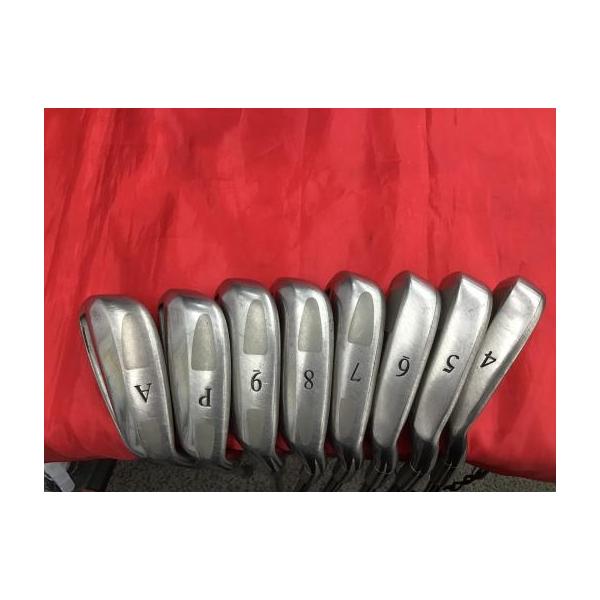 中古　Cランク　マグレガー　ＭＡＣＴＥＣ　ＭＡＣＴＥＣ　ＮＶ３　　８Ｓ（実本数：８本セット）　アイアンセット　トリプルアクション 　フレックスＲ ロフト角:24.00