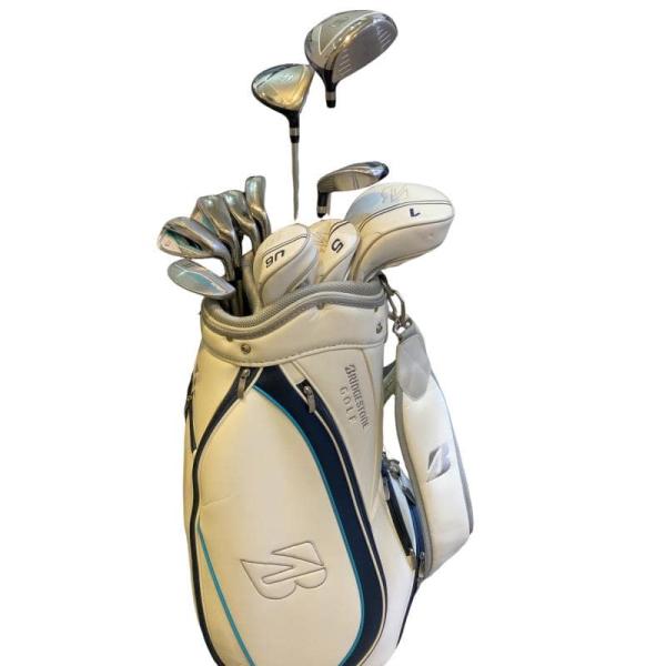 中古　Cランク　ブリヂストン　ＢＲＩＤＧＥＳＴＯＮＥ　ＢＲＩＤＧＥＳＴＯＮＥ　ＢＧ−１００Ｌ　８Ｓ　レディース（ＣＢ付）　ネイビー（実本数：８本セット）　クラブセット　ＢＧ−１００Ｌｉ 　フレックスＬ ロフト角:32.00