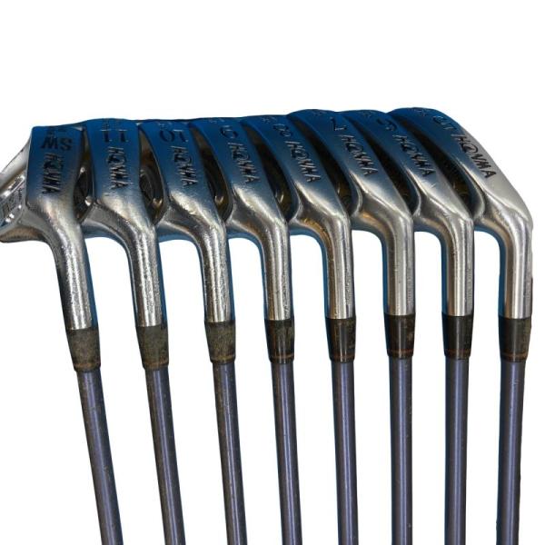 中古　Cランク　本間ゴルフ　Ｔｗｉｎ　Ｍａｒｋｓ　Ｔｗｉｎ　Ｍａｒｋｓ　Ｆｅａｔｈｅｒ＆Ｆｅａｔｈｅｒ　　８Ｓ　レディース（実本数：８本セット）　アイアンセット　２Ｓ　ＤＯＲＩＣ　ＴＩＴＡＮＩＵＭ　ＳＨＡＦＴ　Ｆｅａｔｈｅｒ＆Ｆｅａｔｈｅｒ...