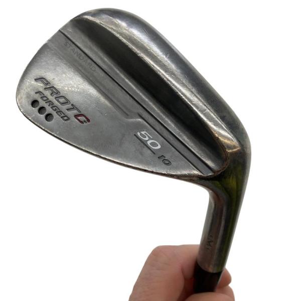中古　Cランク　ＰＲＯＴＯ−ＣＯＮＣＥＰＴ　ＰＲＯＴＯ−ＣＯＮＣＥＰＴ　ＰＲＯＴＯ−ＣＯＮＣＥＰＴ　ＦＯＲＧＥＤ　ＷＥＤＧＥ（メッキ）　５０°／１０°　ウェッジ　純正特注シャフト 　フレックスその他 ロフト角:50.00