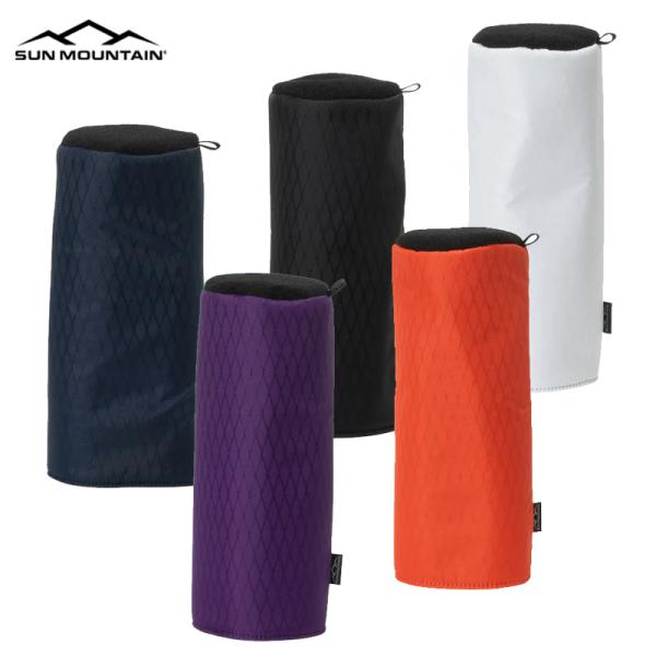 筒型形状でクラブへの着脱がスムーズに行え、シャフト部分までしっかり覆うサイズ感で高い保護性を確保。上部はマジックテープを備え、番手やワッペンなどの取り付けが可能。キャディバッグと統一感のある素材を採用し、コーディネートしやすい仕様に仕上げて...