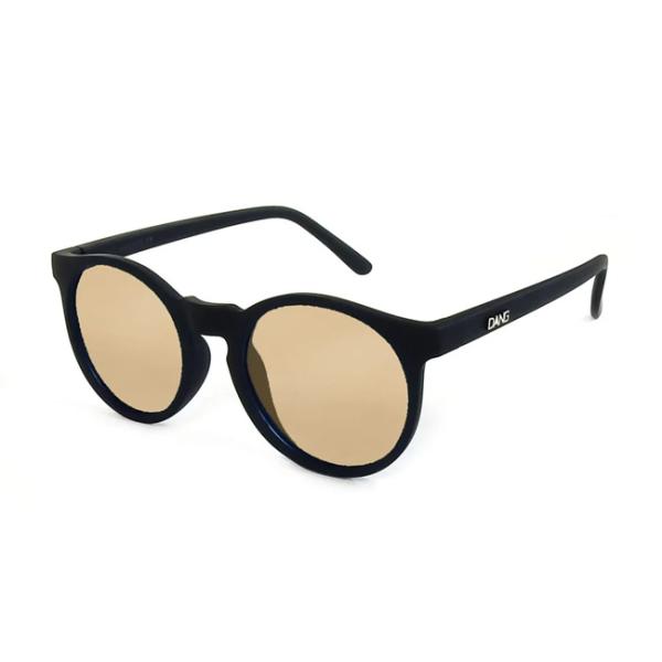 DANG SHADES□商品詳細■MODEL：ATZ Black Matte x Light Brown Polarized・vidg00490-可視光線透過率：20%■小売希望価格：5,000+(税)■JAPAN正規代理店商品。※専用ケー...