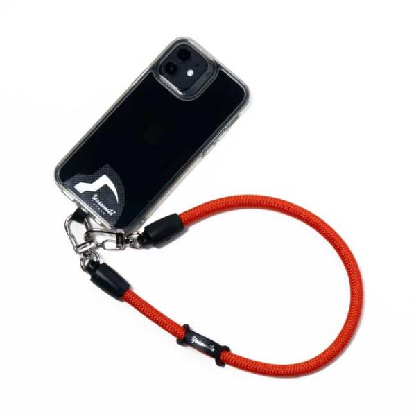 □商品詳細■MODEL：2WAY SHORT STRAP（ツーウェイショートストラップ）■カラー：ORANGE(オレンジ)■サイズ：約53cm今回待望の新作として2WAY SHORT STRAPがデビュー致します。通常のモバイルストラップは...