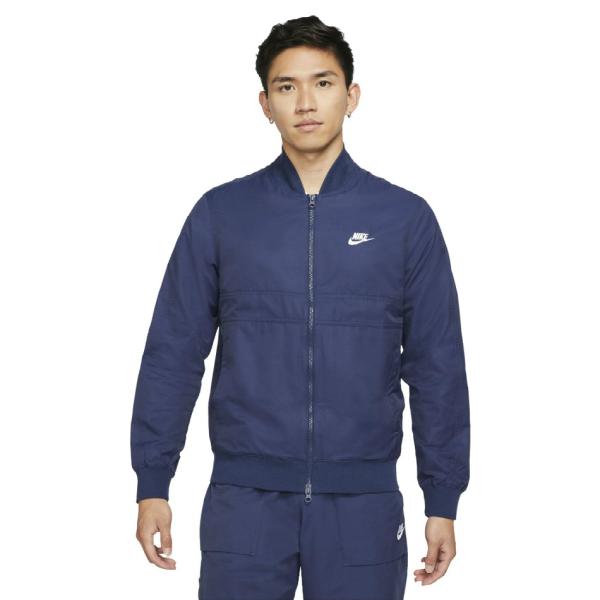 商品の概要：バーシティスタイルを現代的にアレンジ。古き良きバーシティジャケットをイメージした、ナイキスポーツウェア ウーブン プレーヤーズ ジャケット。裏地にメッシュを施して通気性を強化しています。リブ仕様のディテールで、寒さをシャットアウ...