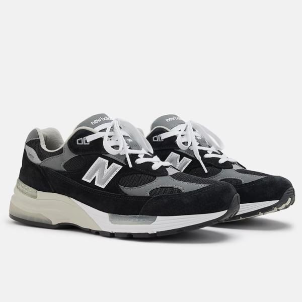 品名ニューバランス NewBalance U992 ライフスタイルシューズ メンズ レディース スニーカー D Made in USA U992BKプロフィール伝説の 992 が Made in USA コレクションに復活しました。この人気...