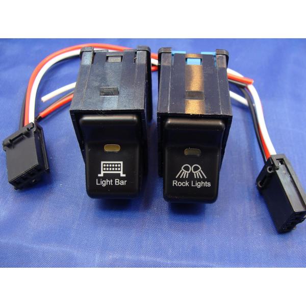 商品名FIts Jeep Wrangler Sport Rubicon TJ Rocker Switch Pair- Lights/Rock Lights Switches 1997-2006ブランド：GCD商品サイズ：商品番号：色：素材：